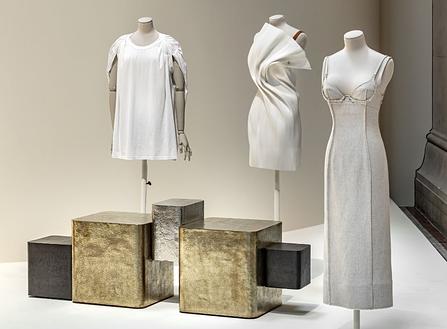 Linen on the catwalks of fashion designers | ALLIANCE